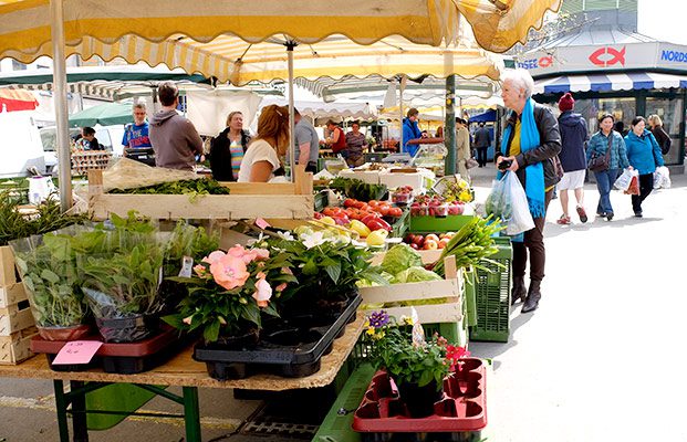 Discover Vienna’s unique neighbourhood market squares - Vienna Würstelstand