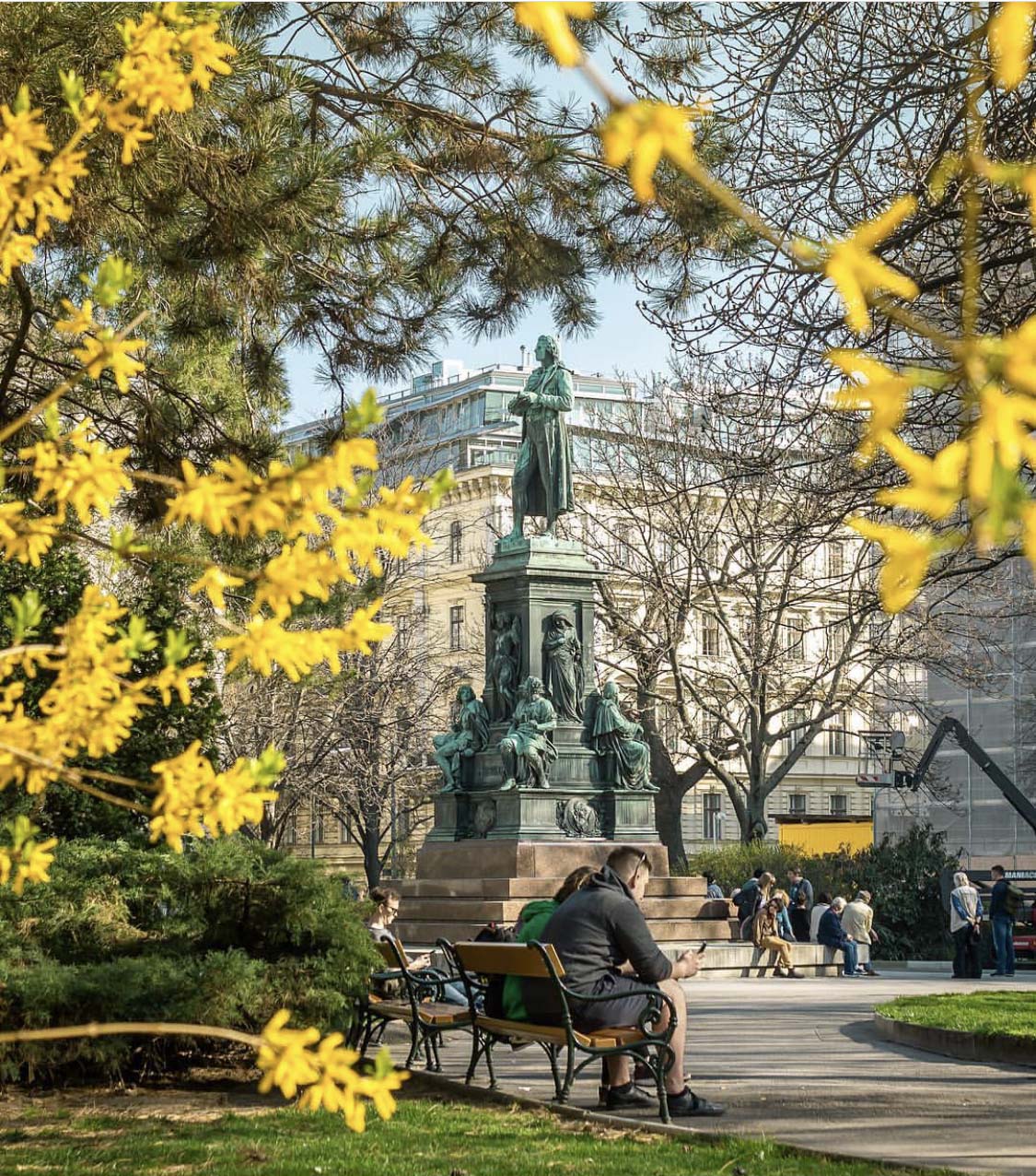 15 smile-inspiring photos of Vienna waking up in the first days of spring